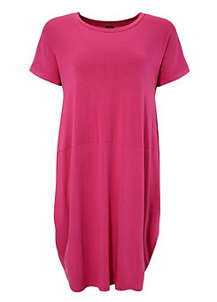 Stylish Clothing for Women in Size 22 | Curvissa