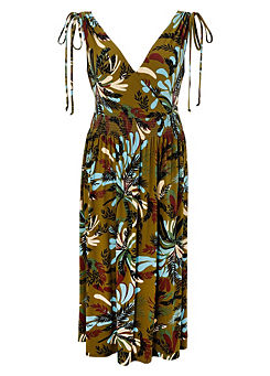 Stylish Clothing for Women in Size 22 | Curvissa