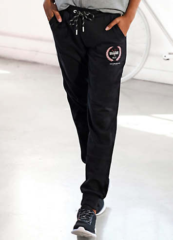 H.I.S Logo Badge Sweatpants | Curvissa