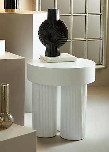 Russell White Side Table | Curvissa