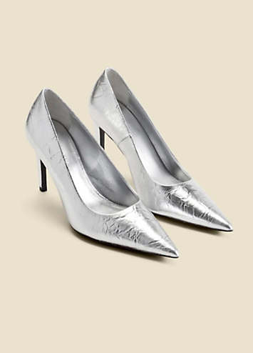 Sosandar Leather Curved Heel Court Shoes | Curvissa