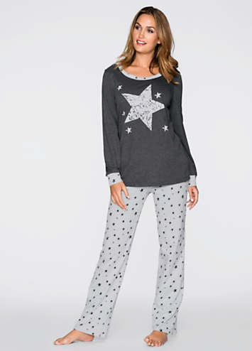 Star Print Long Sleeve Pyjamas by bonprix | Curvissa