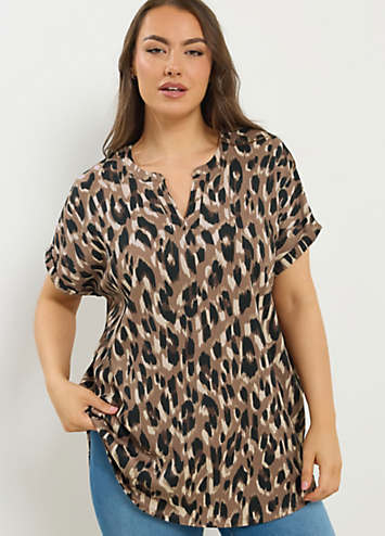 Yours Curve Textured Leopard Print Notch Neck Top | Curvissa