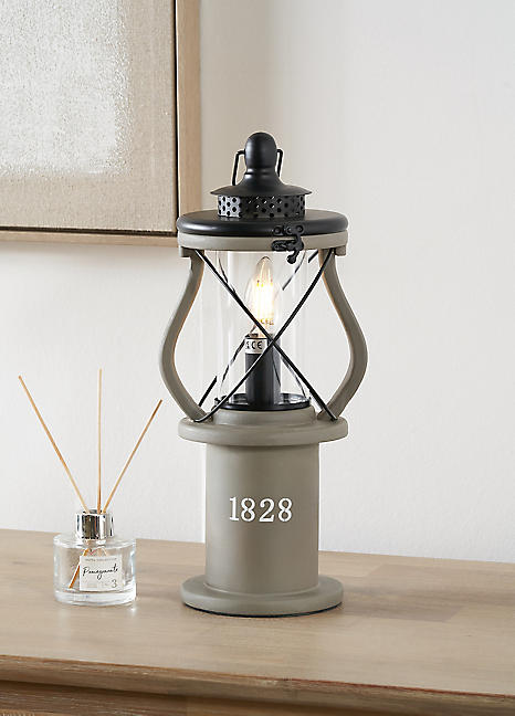 Gibson Antique Wood Lantern Lamp Curvissa