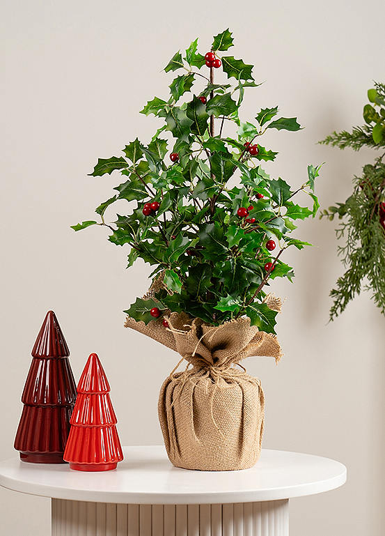 60cm Artificial Holly Tree with Hessian Base | Curvissa
