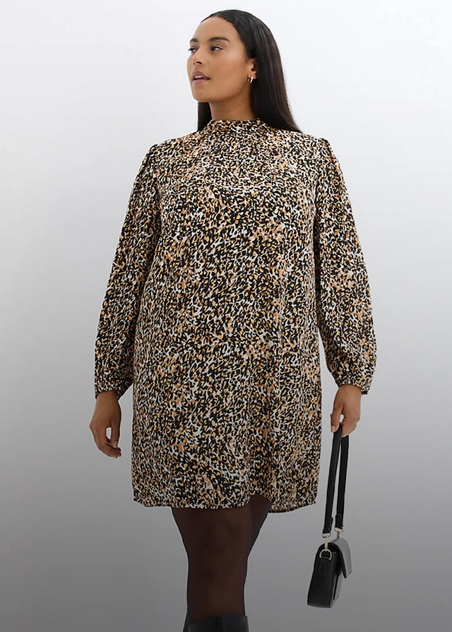 Plus Size Clothing for Women in Sizes 14-32 | Curvissa